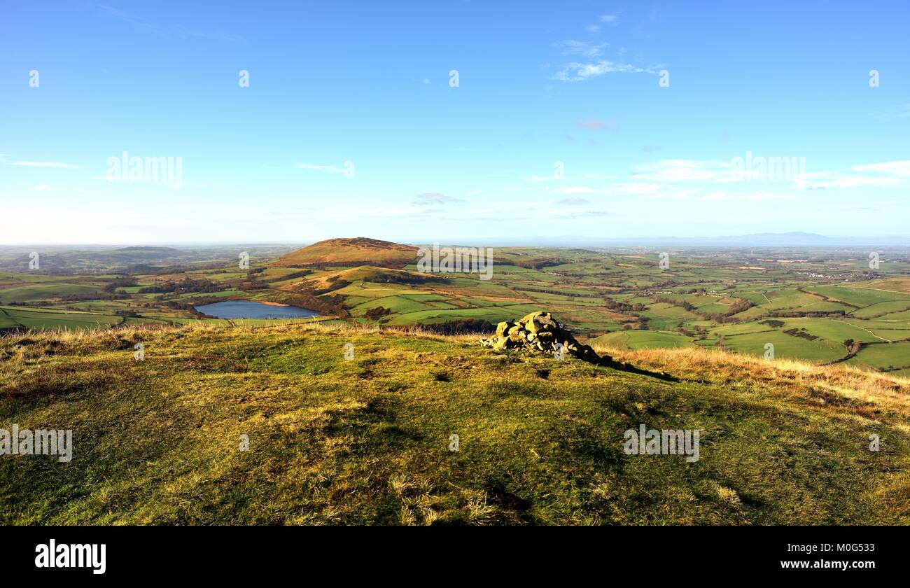 Autumn sunlight on Binsey from Longlands Fell Stock Photo - Alamy