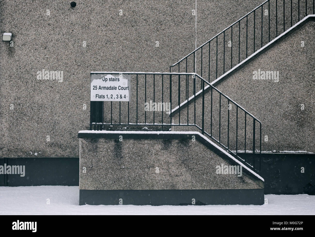 Snow steps house hi-res stock photography and images - Alamy