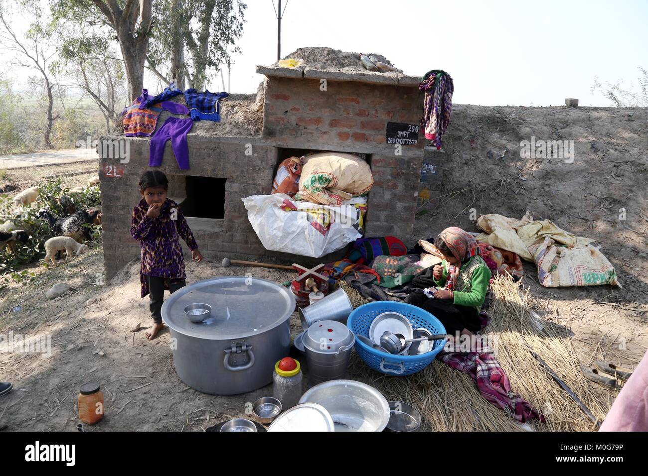 Kashmir india border shelling hi-res stock photography and images - Alamy