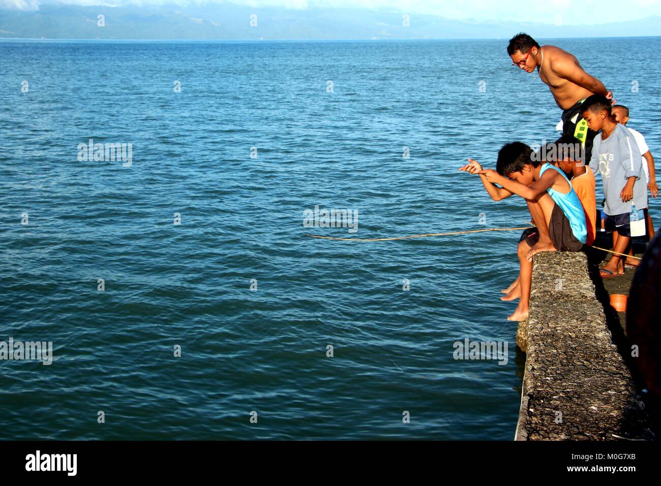 Philippines. 21st Jan, 2018. Bicolanos enjoyed fishing at the top of ...