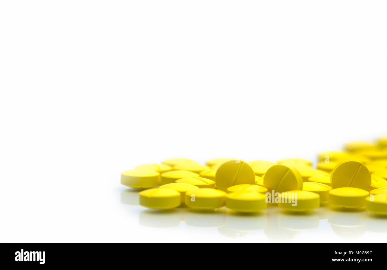 Migraine tablets Cut Out Stock Images & Pictures - Alamy