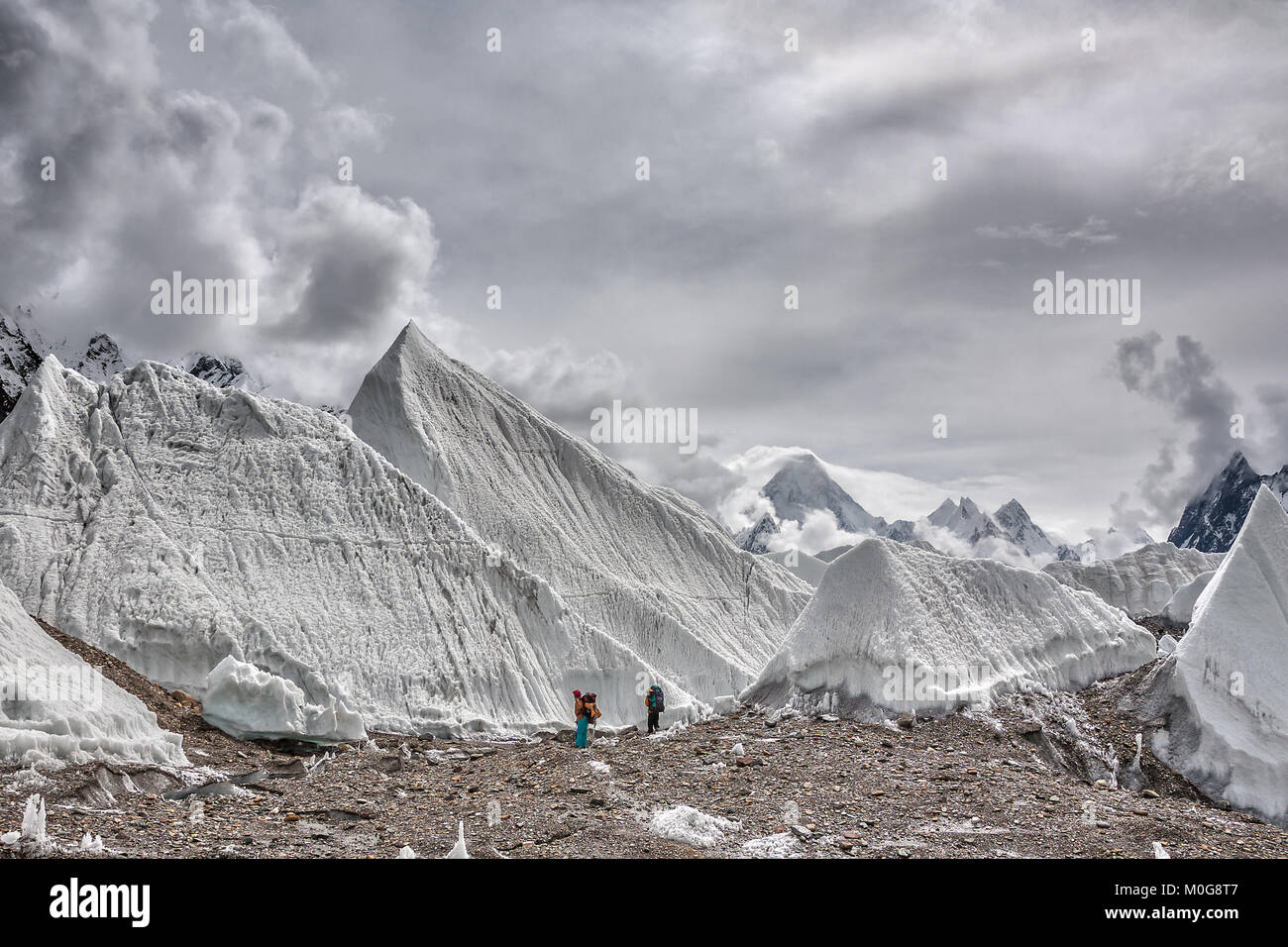 Rakaposhi hi-res stock photography and images - Alamy