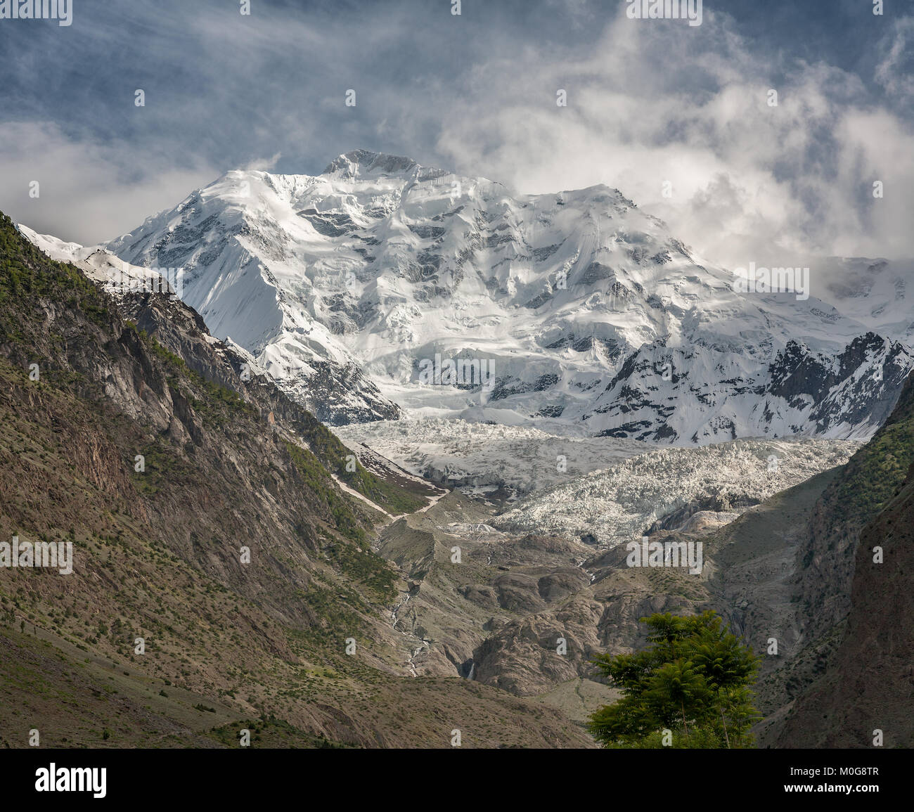 Rakaposhi hi-res stock photography and images - Alamy