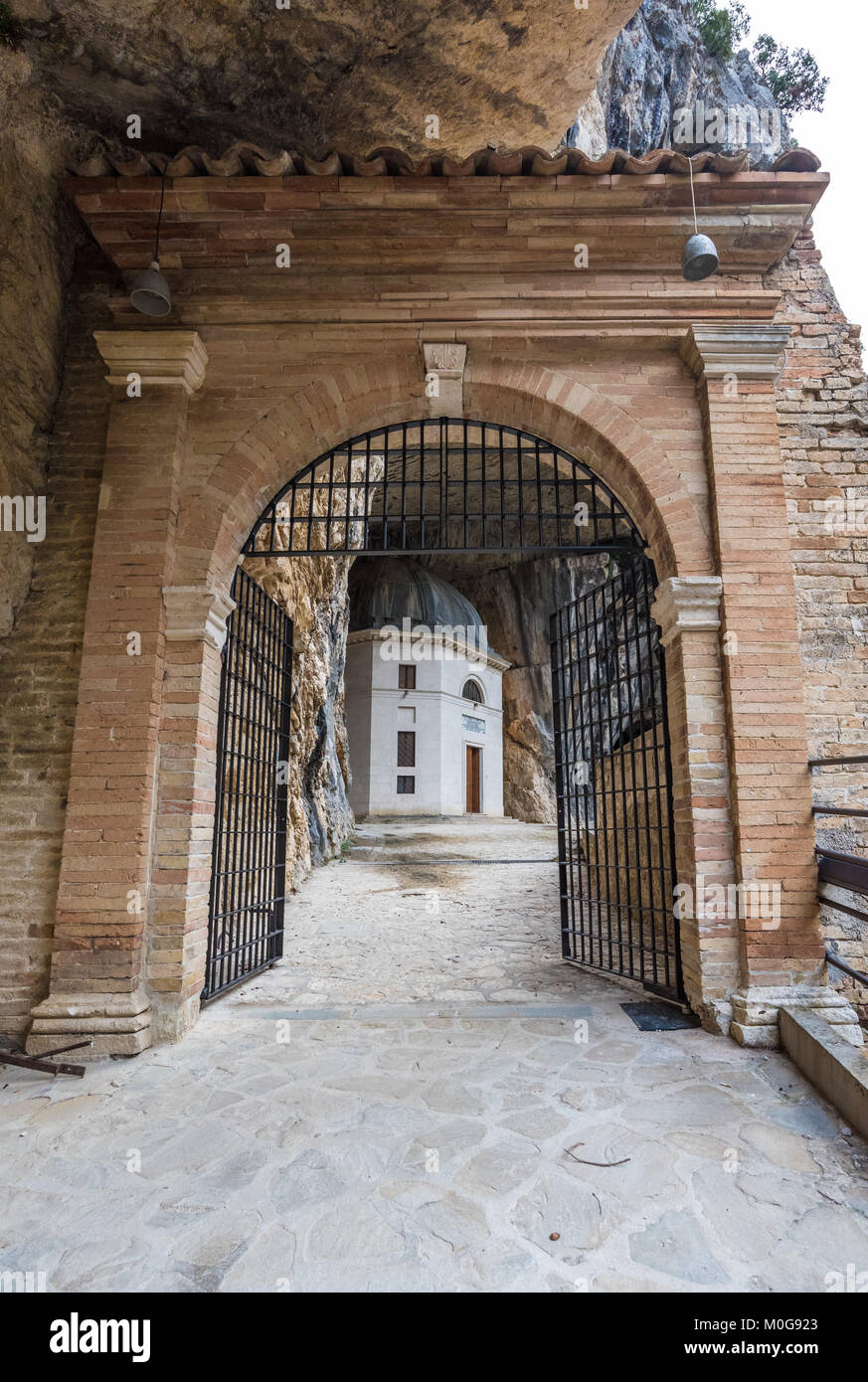 Temple of Valadier (Italy) - The awesome stone sanctuary in Genga ...