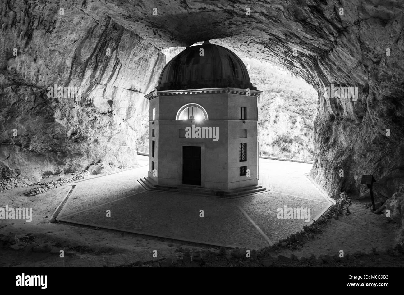Temple of Valadier (Italy) - The awesome stone sanctuary in Genga ...