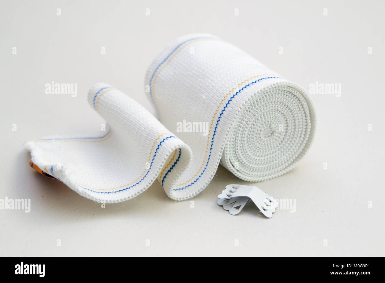 Sprains hi-res stock photography and images - Alamy