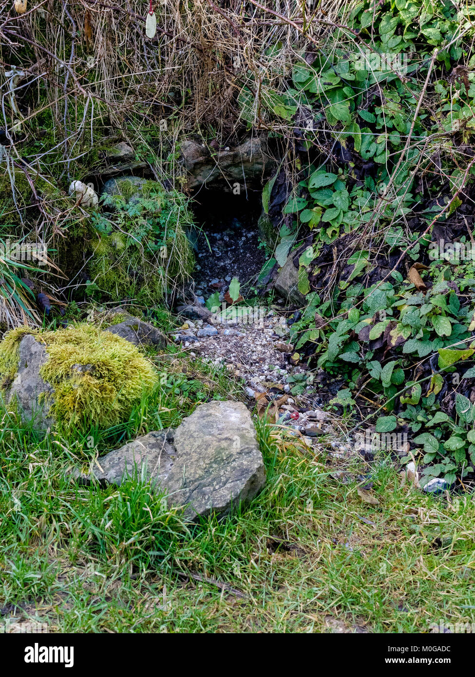 Neolithic henge hi-res stock photography and images - Alamy