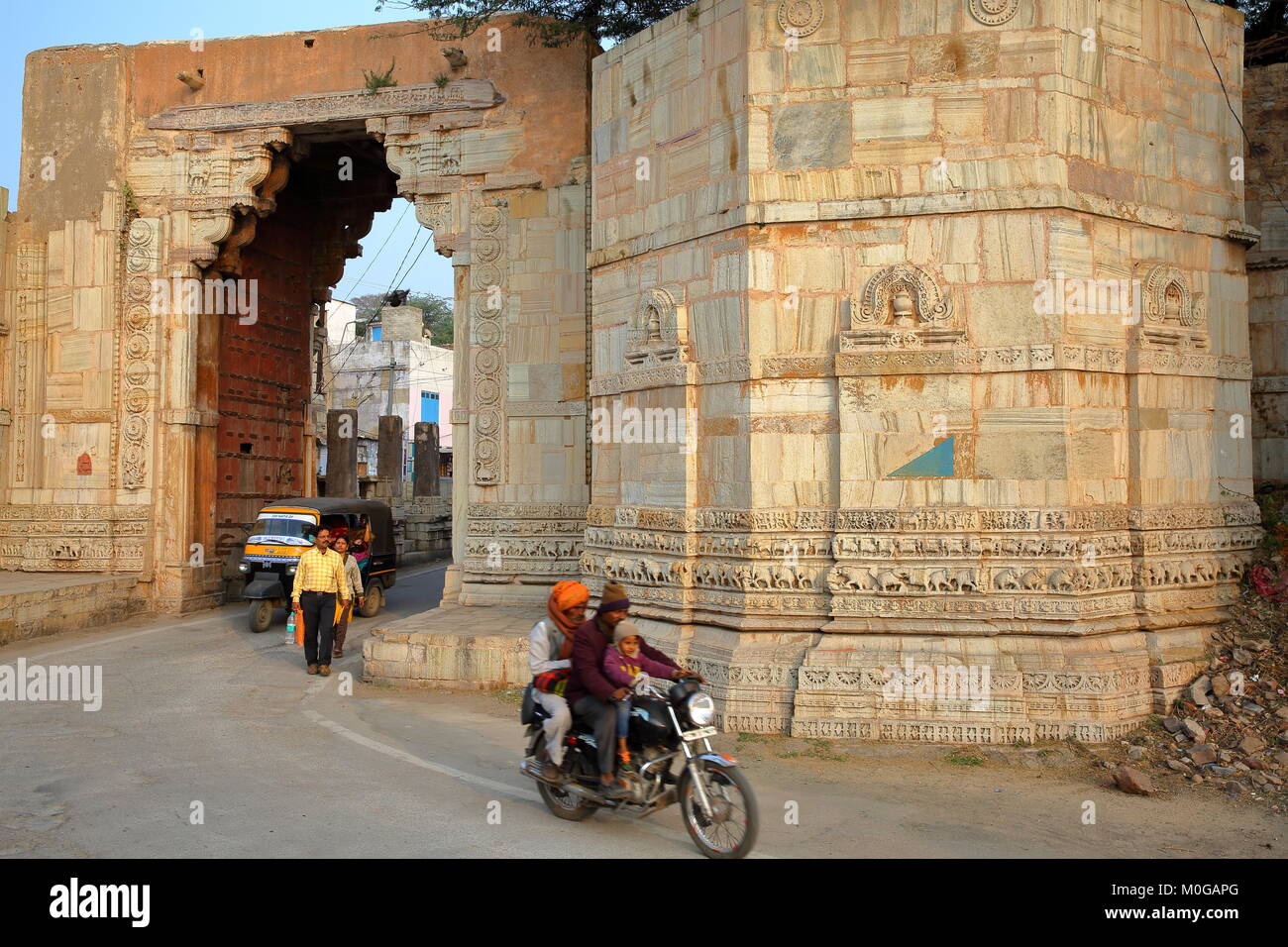 Torana gate hi-res stock photography and images - Alamy