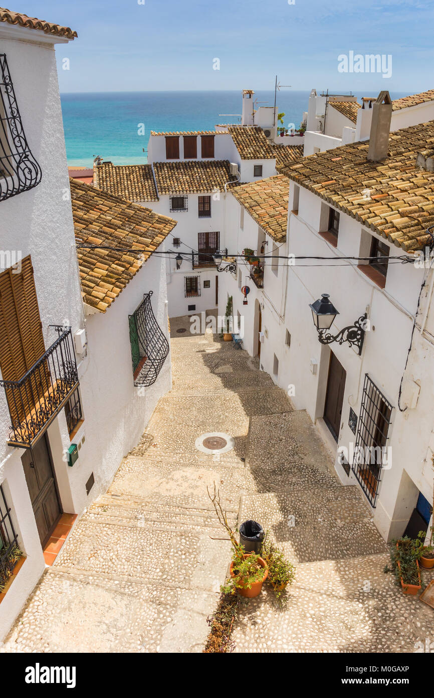 White houses in the historic center of Altea, Spain Stock Photo - Alamy