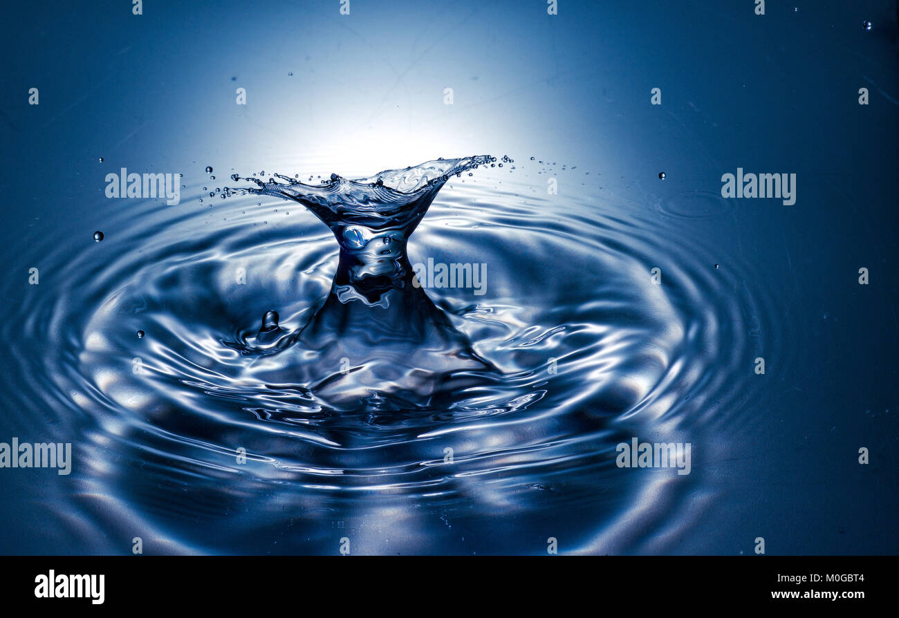 Liquid crown shape hi-res stock photography and images - Alamy