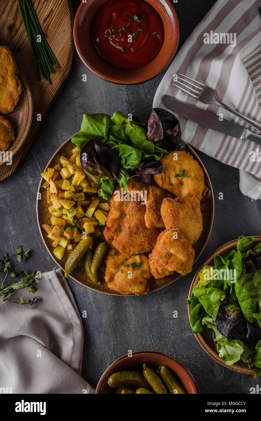 Original weiner schnitzel, food photography, ready for advertisment ...