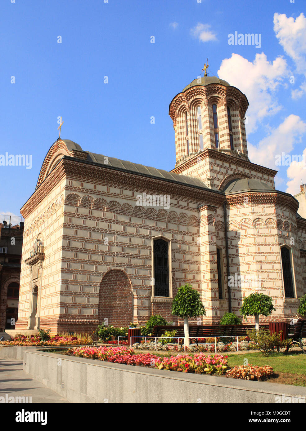 Biserica veche hi-res stock photography and images - Alamy
