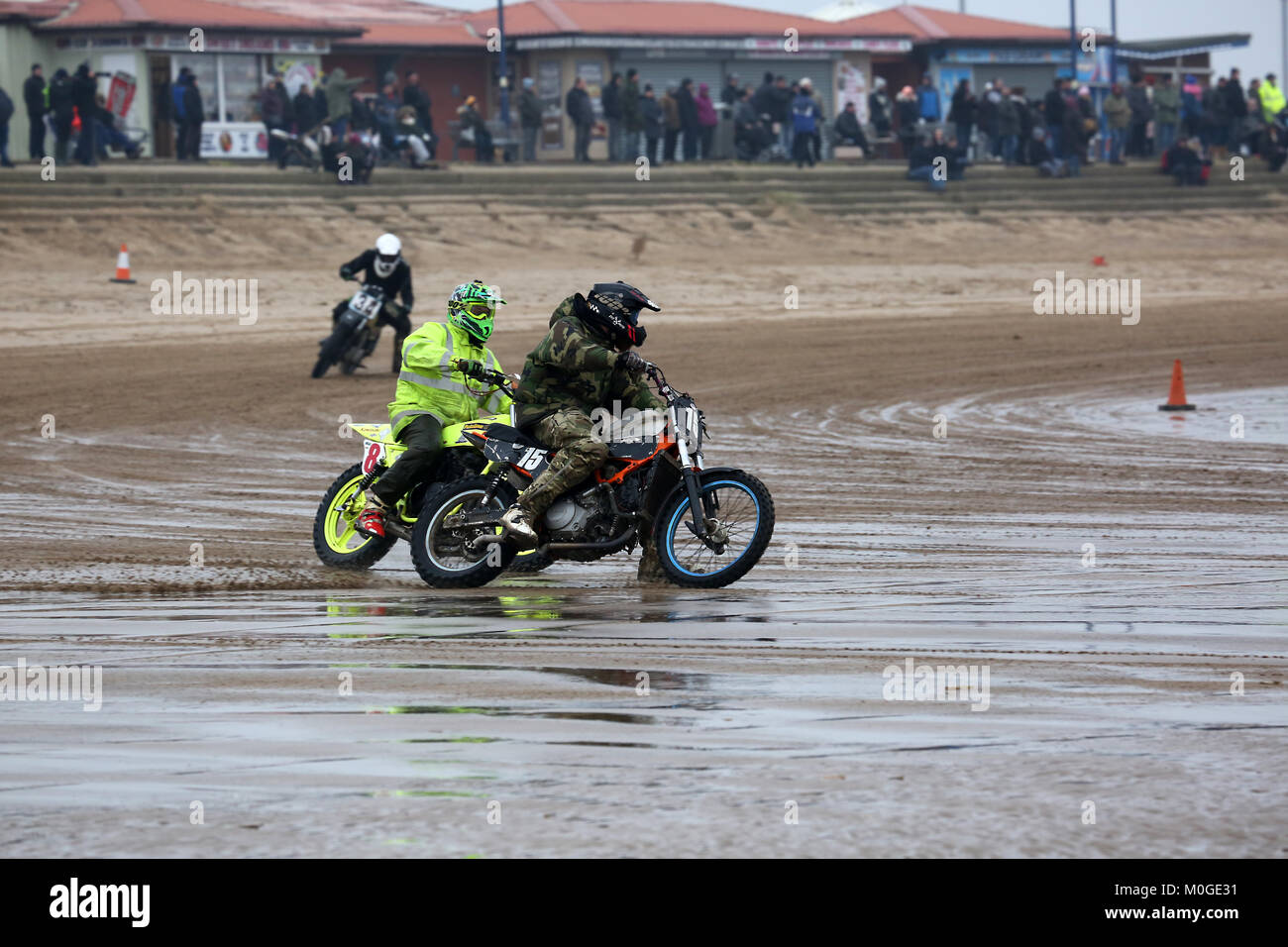 Sand racing hi-res stock photography and images - Alamy
