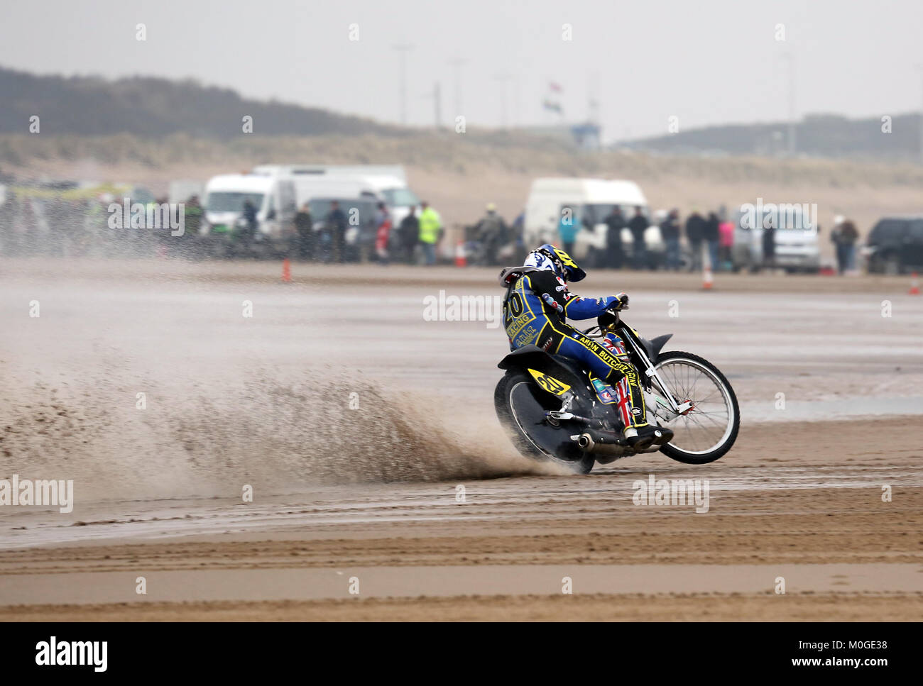 Sand racing hi-res stock photography and images - Alamy