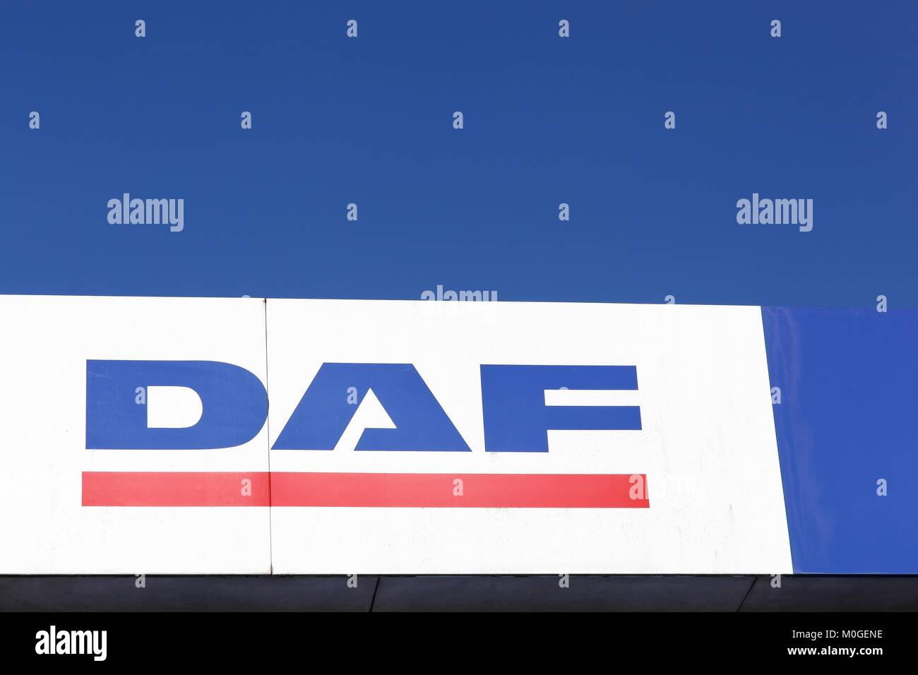 Daf symbol hi-res stock photography and images - Alamy