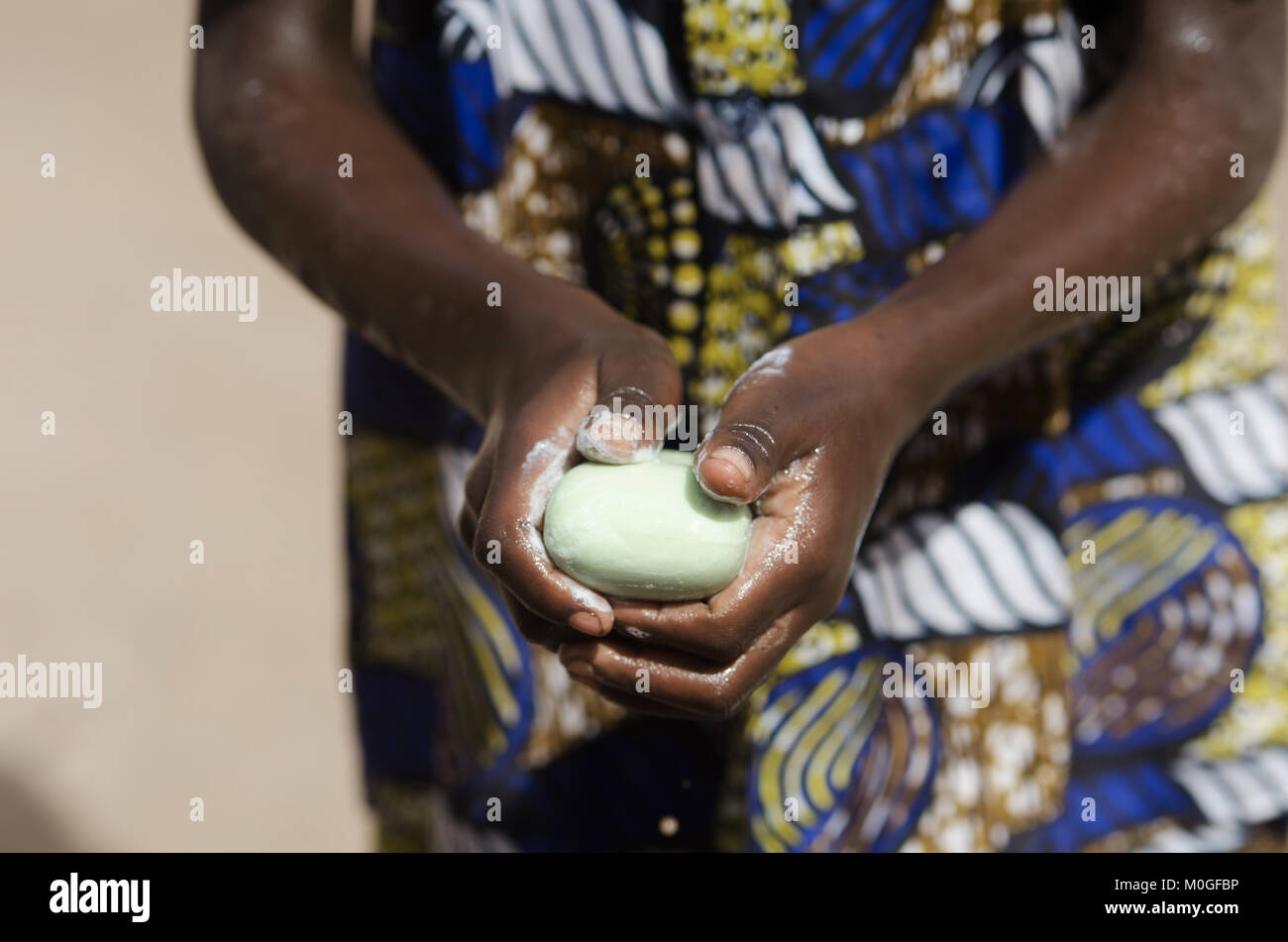 African washing hands hi-res stock photography and images - Alamy