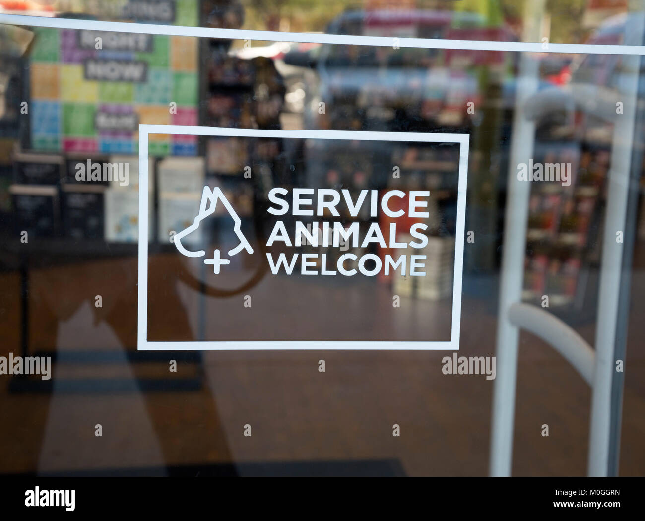 Dogs welcome sign hi-res stock photography and images - Alamy