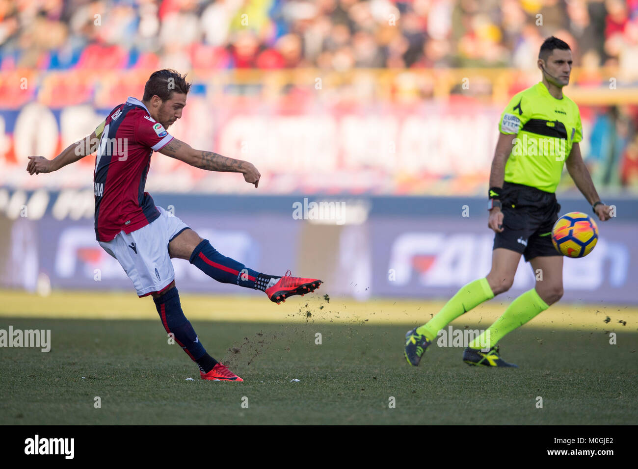 Simone Verdi of Bologna during the Italian "Serie A" match between ...