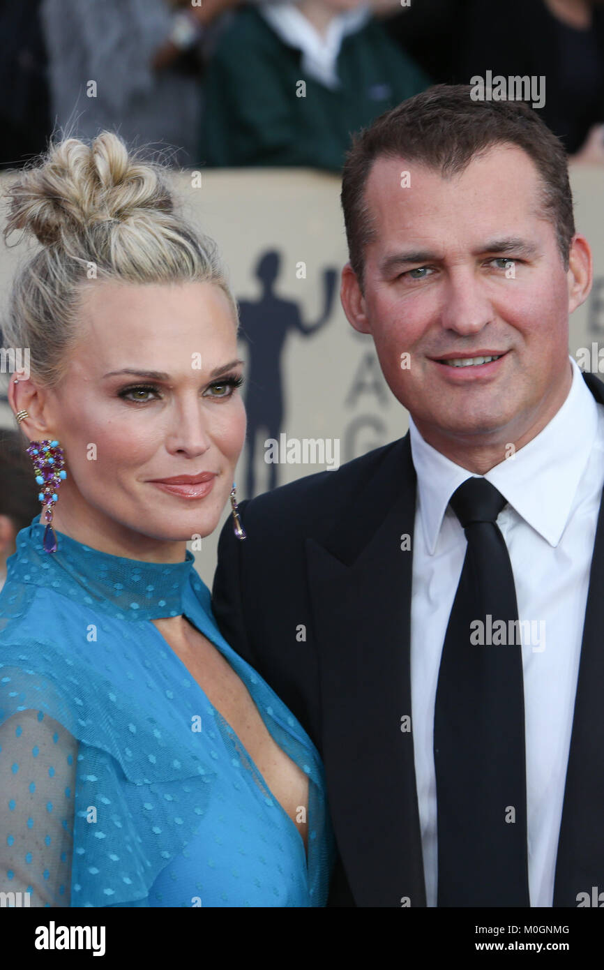 Los Angeles, Ca, USA. 21st Jan, 2018. Molly Sims, Scott Stuber at The ...