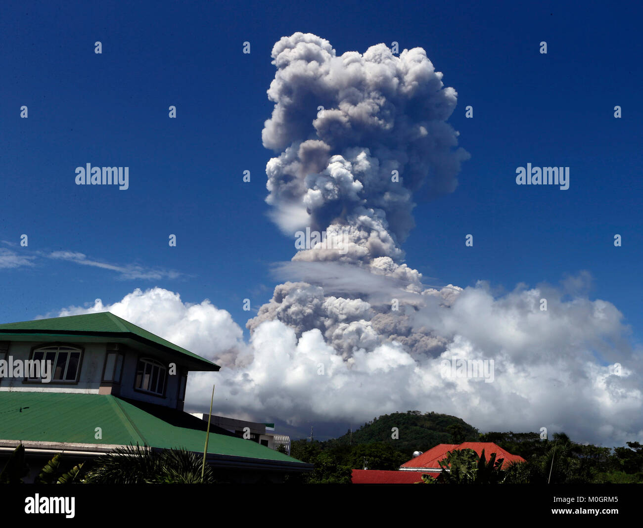 Mayon ash ash hi-res stock photography and images - Alamy