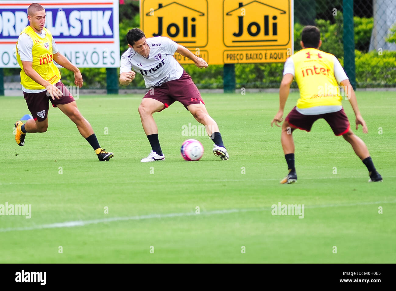 Anderson rodrigues hi-res stock photography and images - Alamy