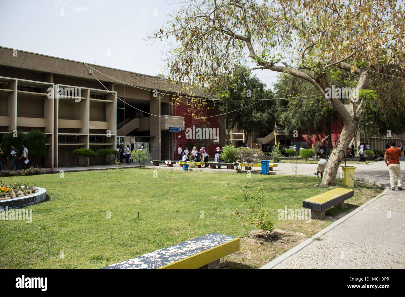 Iraq education hi-res stock photography and images - Alamy