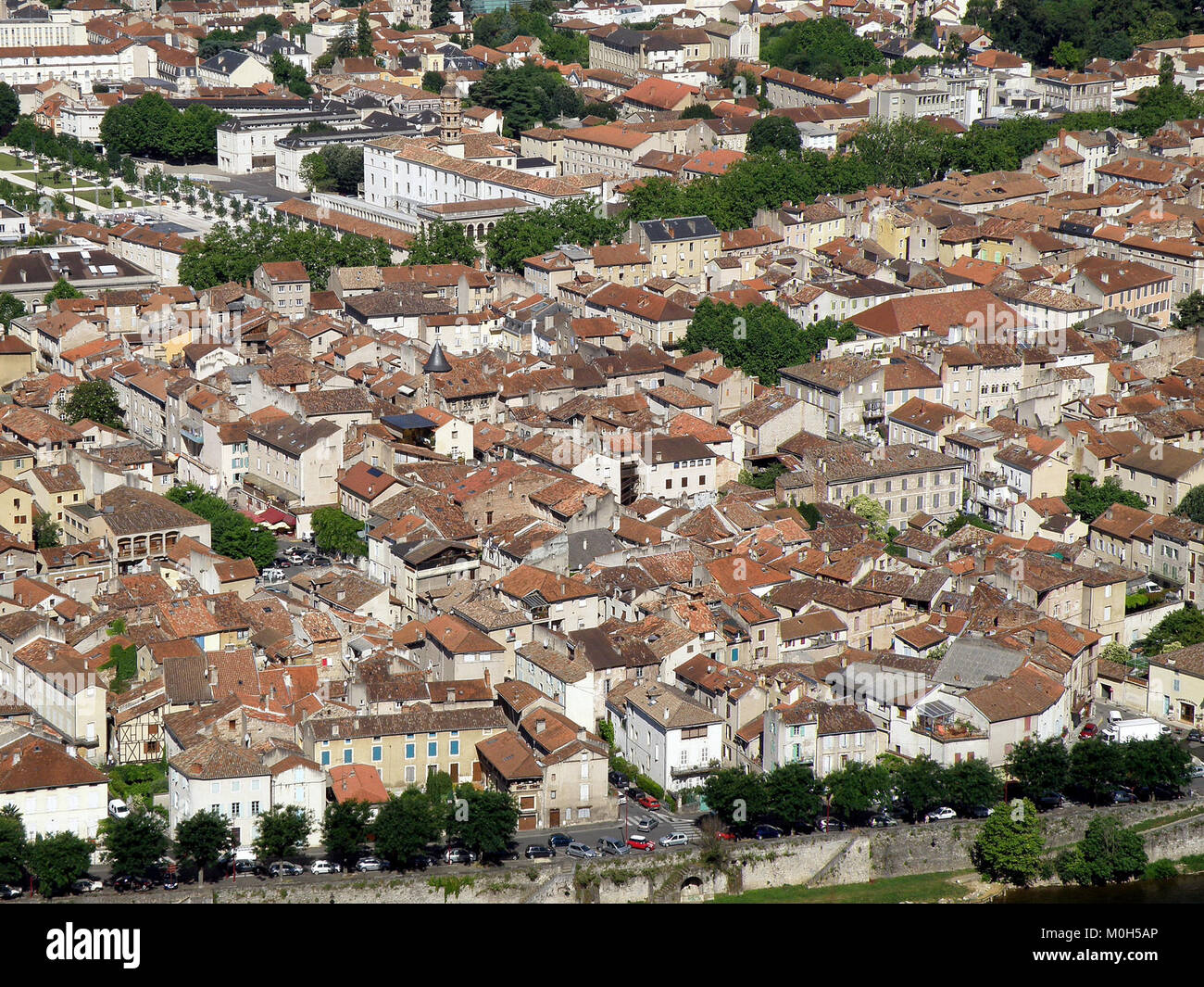 Cahors Vue générale 14 Stock Photo - Alamy