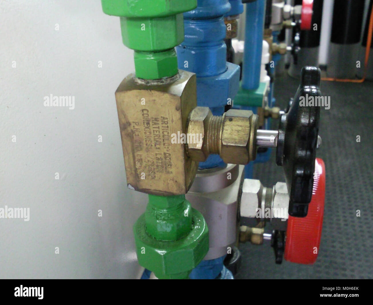 Fluid control hi-res stock photography and images - Alamy