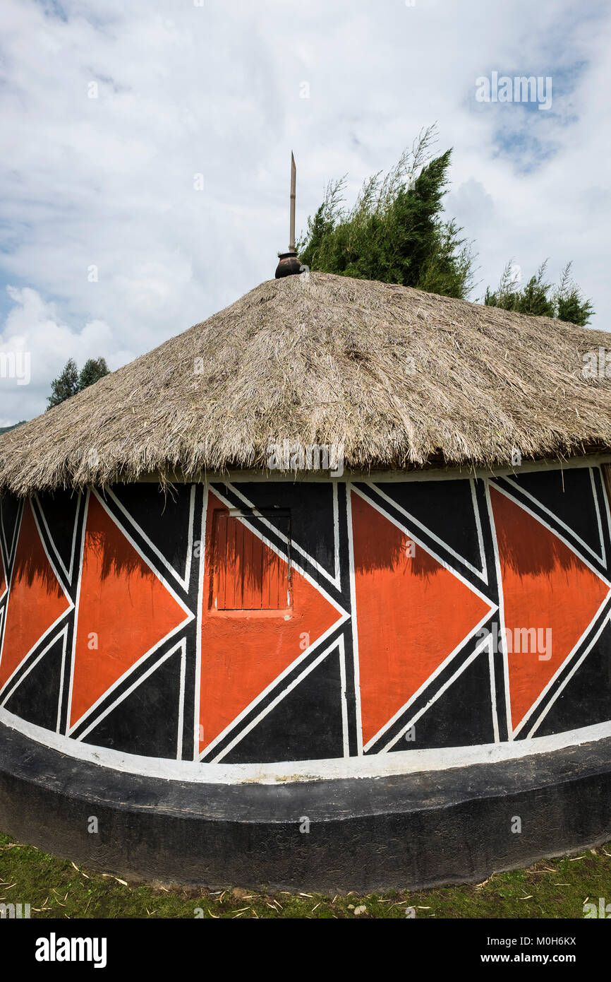 Rwanda, Ruhengeri, Musanze, Iby'Iwacu Cultural village, traditional hut ...
