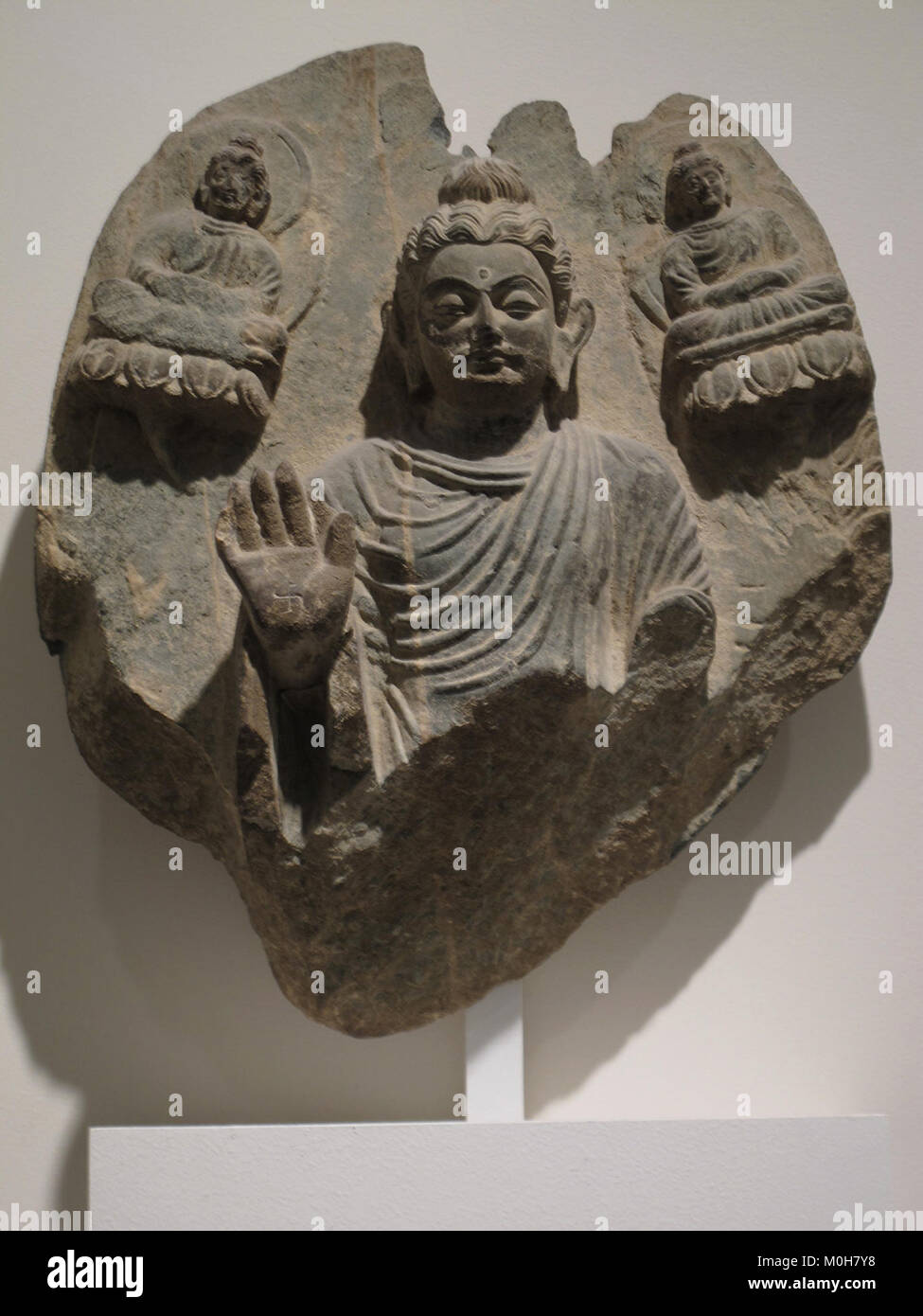 Buddha performs miracle of Sravasti Kapissa, Shotorak. Musée des arts ...