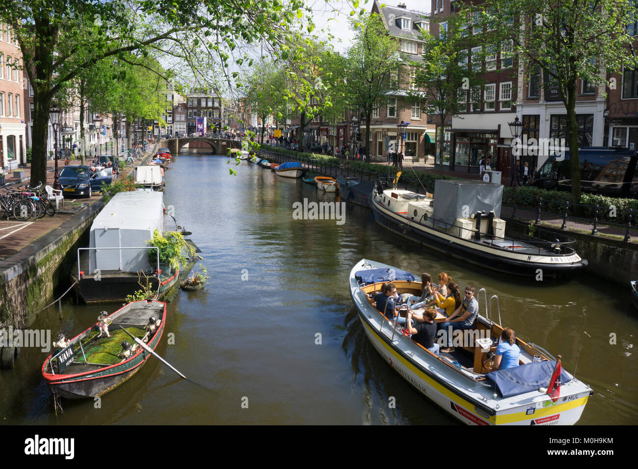Amsterdam. The famous Canals and bridges of Old Amsterdam Stock Photo ...