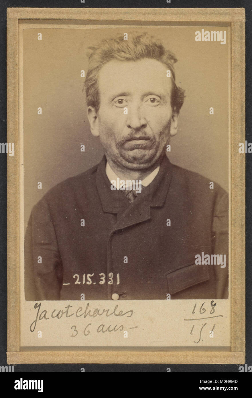 Profile portrait from france hi-res stock photography and images - Alamy