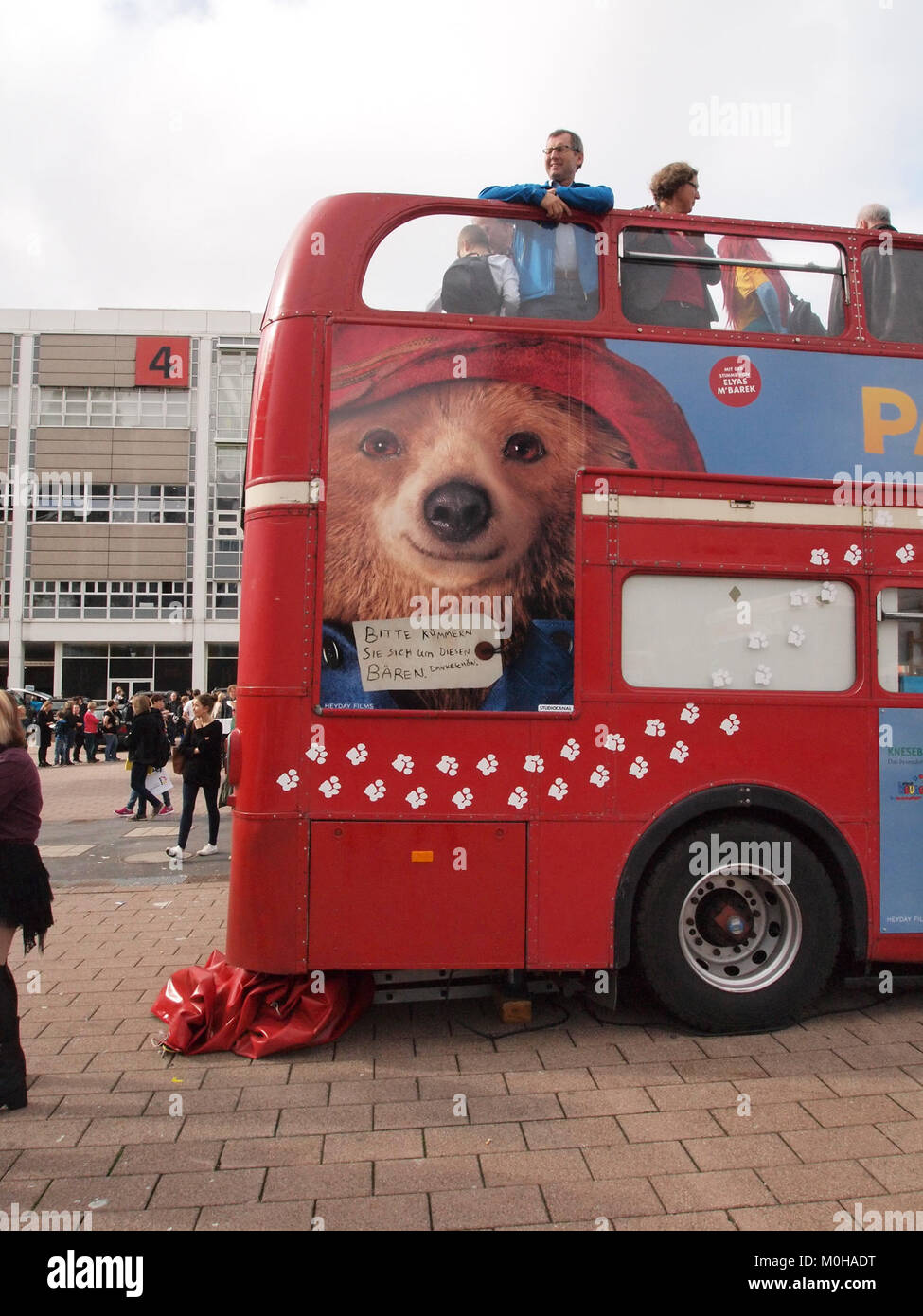 Bus mit Paddington Bär Buchmesse 2014 (04 Stock Photo - Alamy