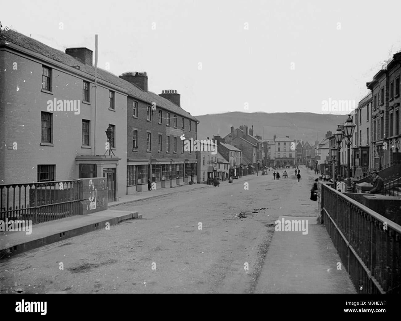 Broad street, Newtown (4600918343 Stock Photo - Alamy