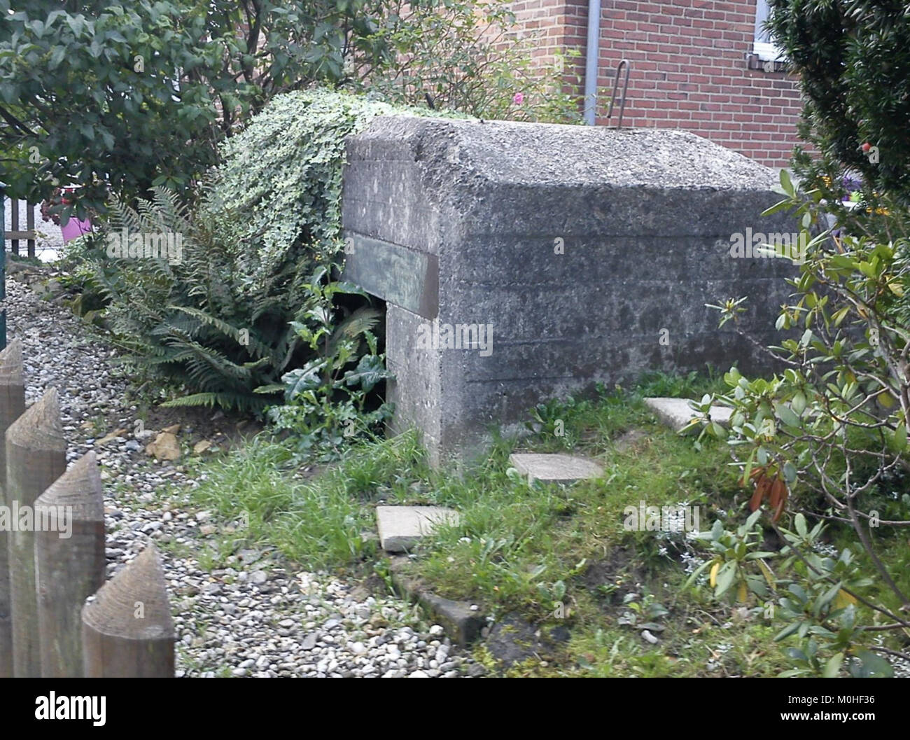 Wwii era bunker hi-res stock photography and images - Alamy