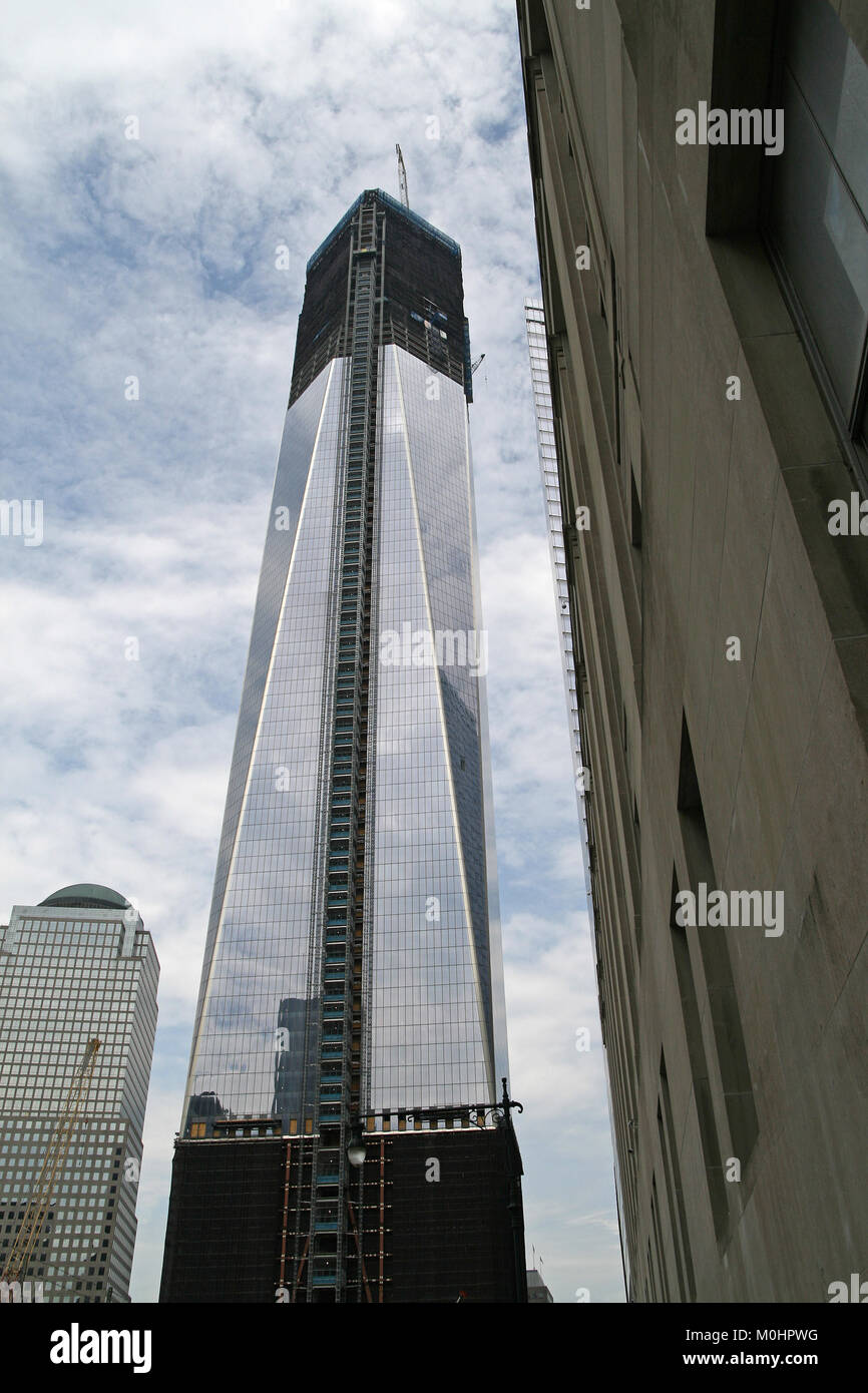 One World Trade Center (AKA 1 World Trade Center, One WTC, 1 WTC and ...