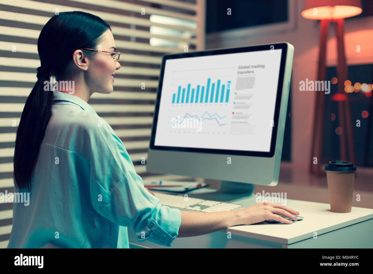 Bar graph analytics hi-res stock photography and images - Alamy