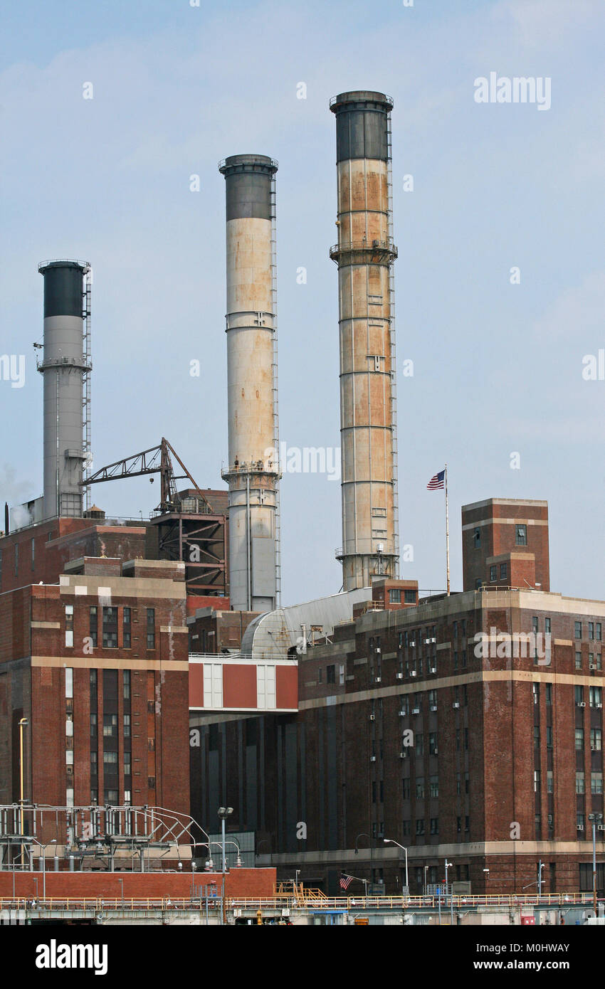 Con edison building hi-res stock photography and images - Alamy