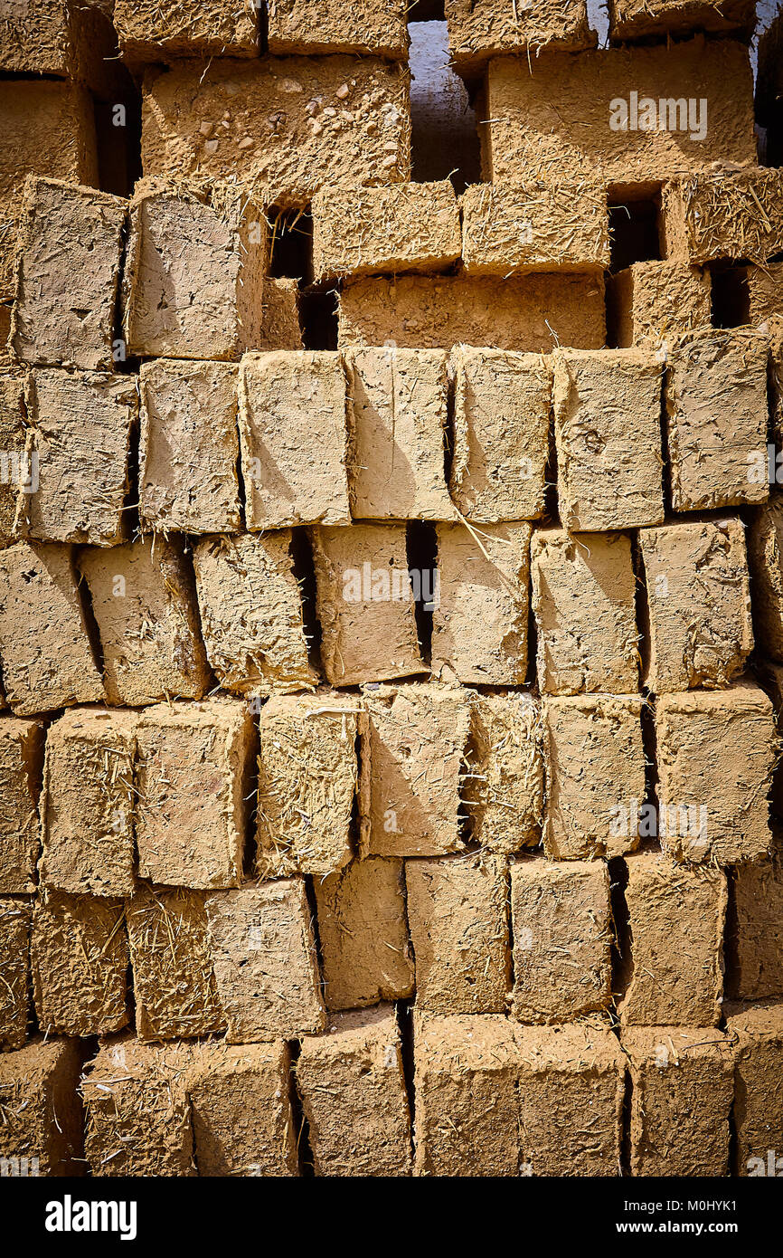 Sun dried bricks hi-res stock photography and images - Alamy