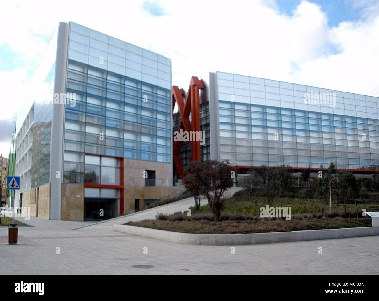 This image shows the Museo de la Evolución Humana (Museum of Human ...