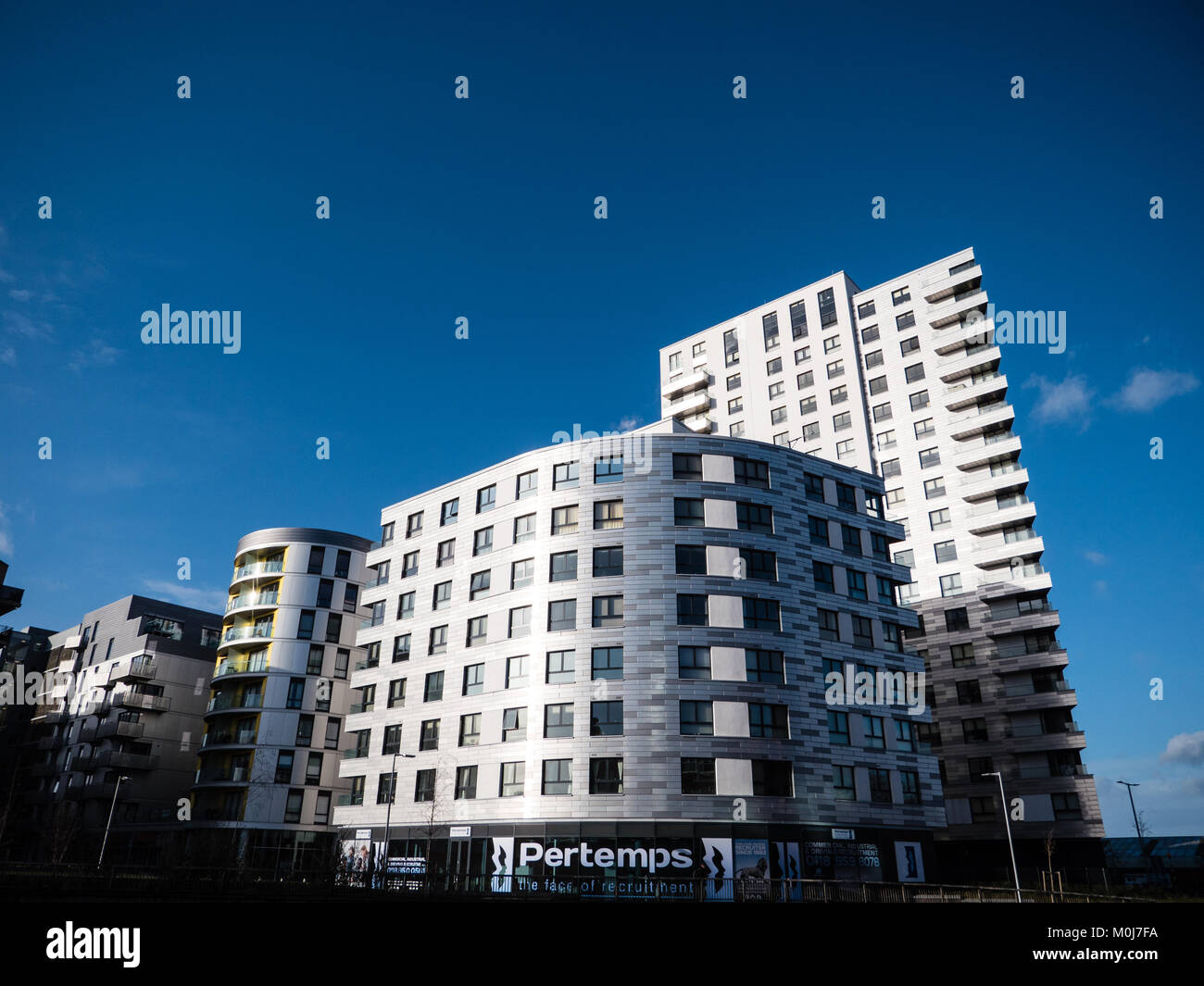 Skyscraper Reading Berkshire High Resolution Stock Photography and ...