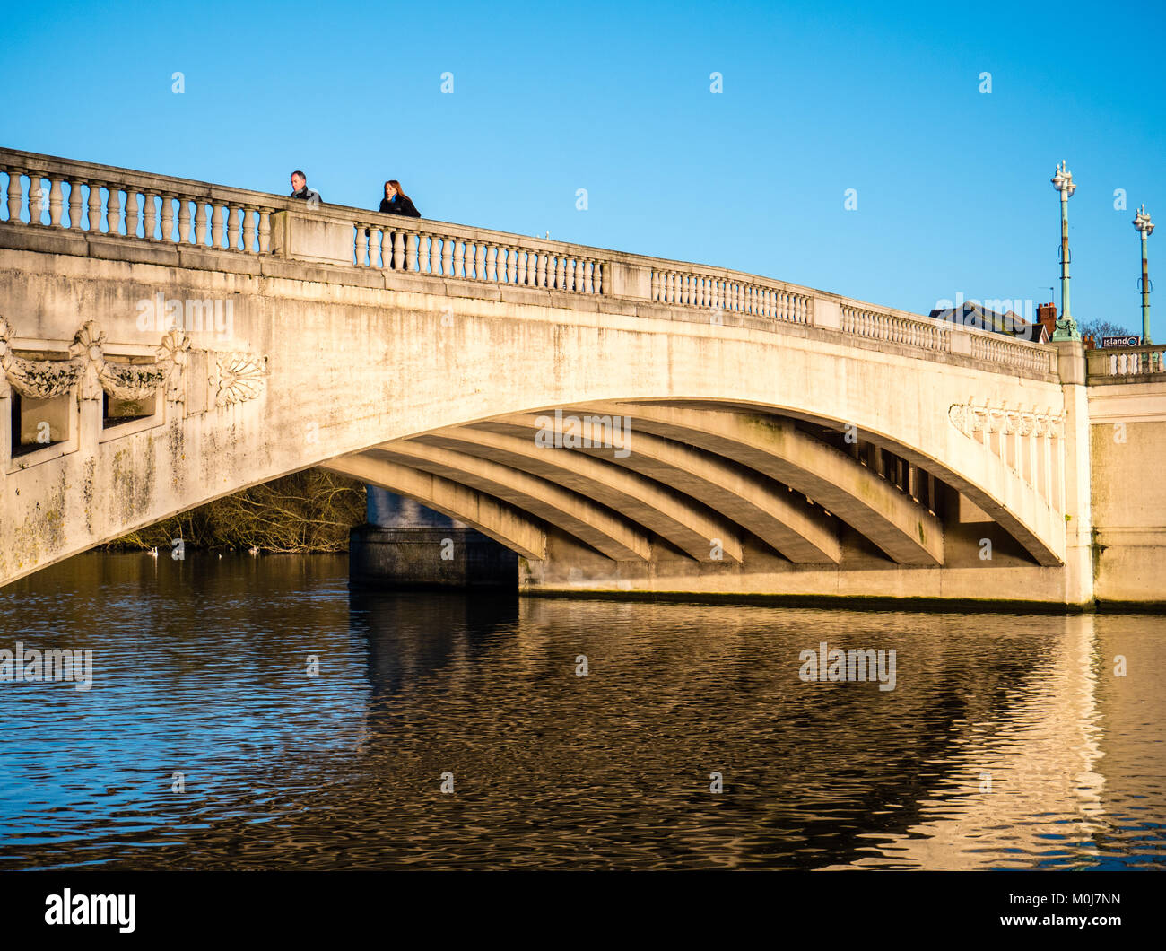 Caversham Bridge River Reading Berkshire Stock Photos & Caversham ...