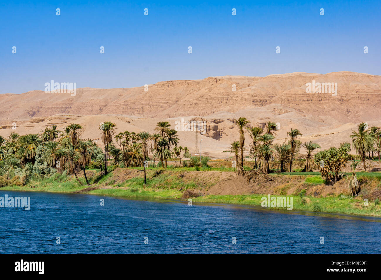 River Nile in Egypt. Life on the River Nile Stock Photo - Alamy