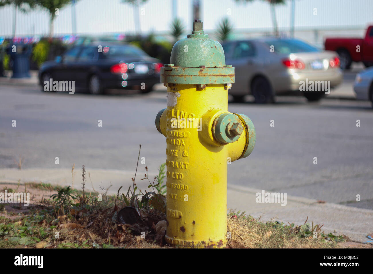 Yellow Fire Hydrant Stock Photo - Alamy