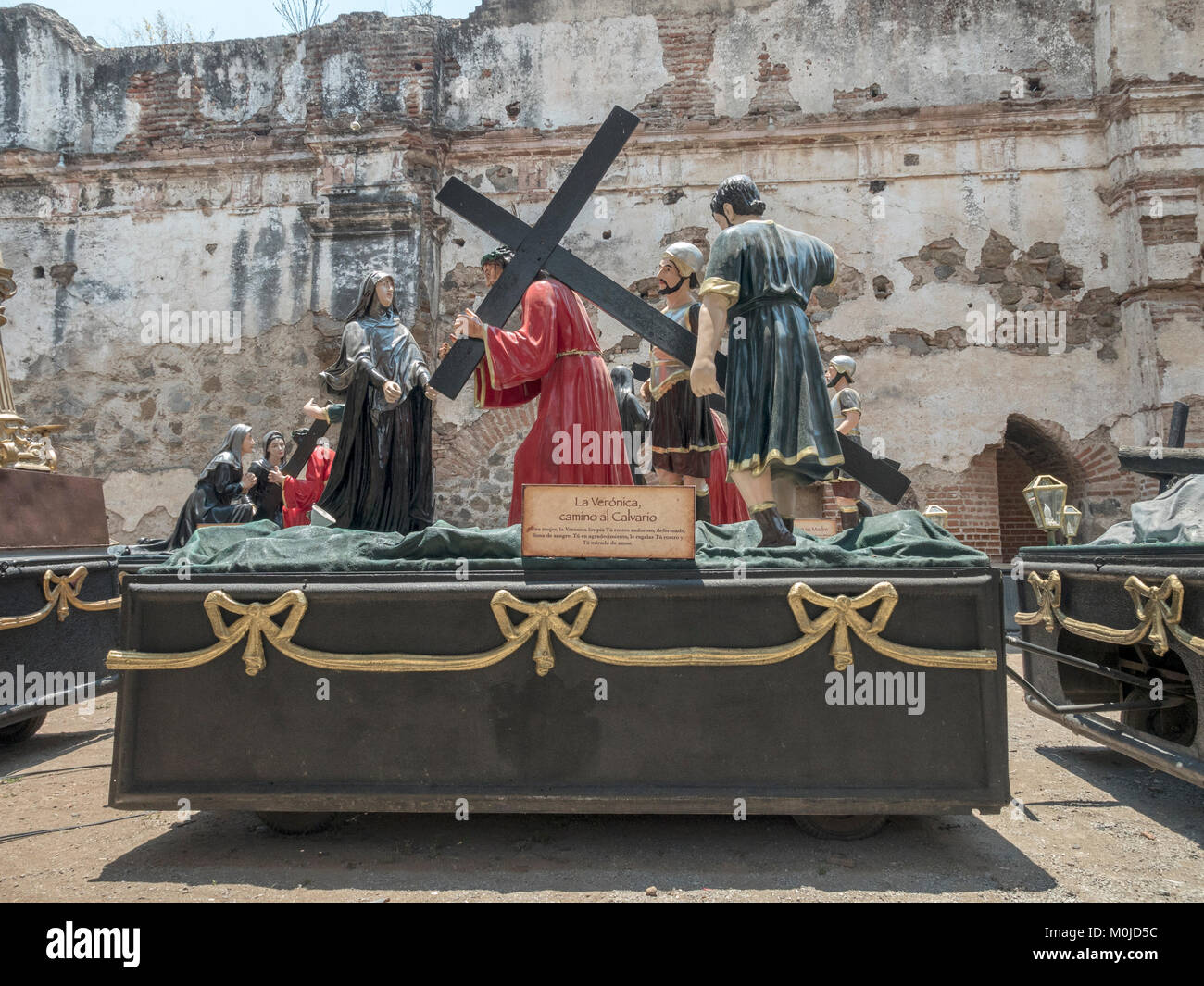A Float Depicts Christ On The Way To Calvary And The Encounter With ...