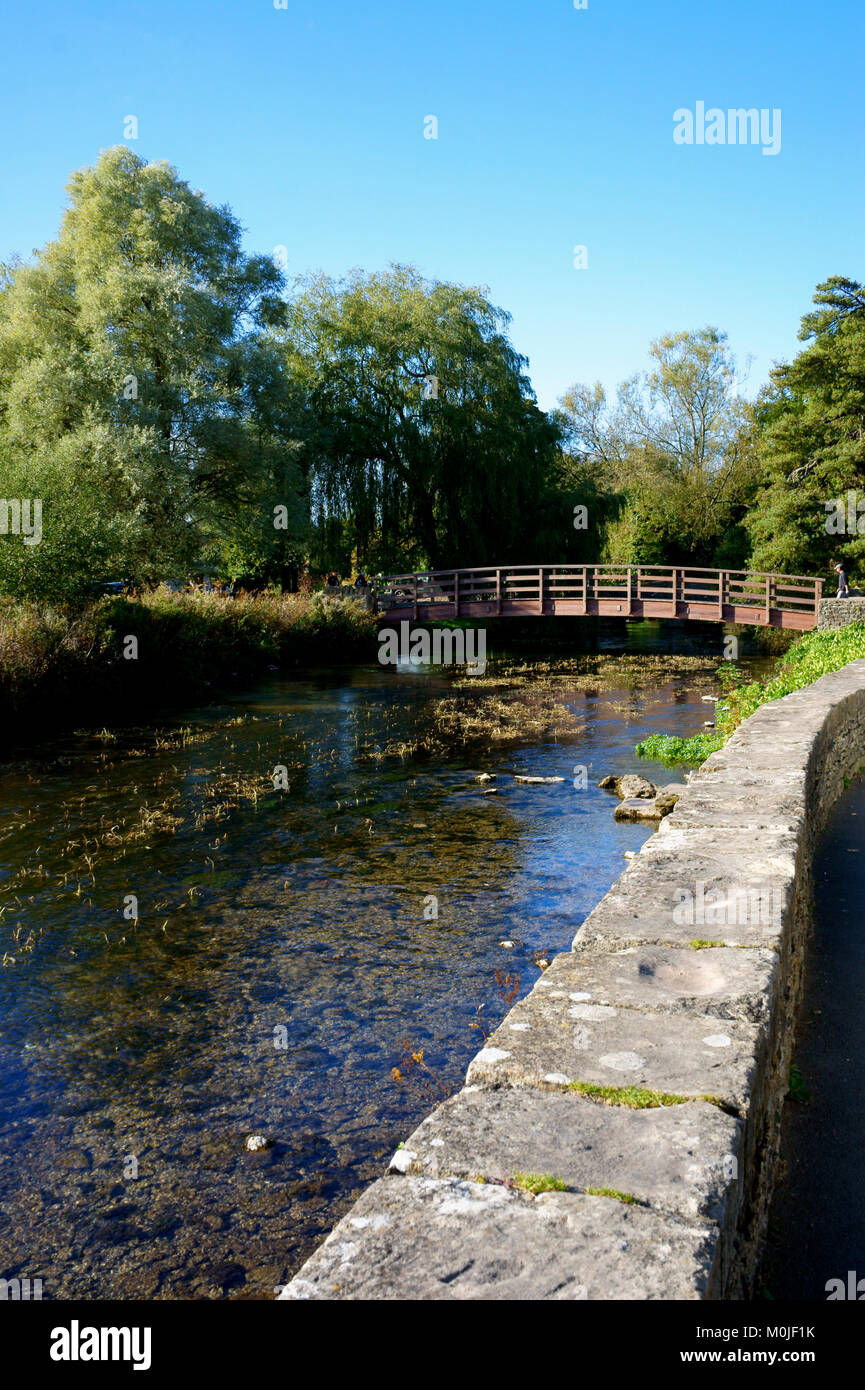 The River Coln running through Bibury in Gloucestershire Stock Photo ...