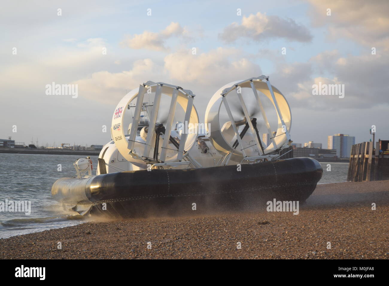 The amphibious Hovertravel hovercraft departing Southsea Hoverport ...