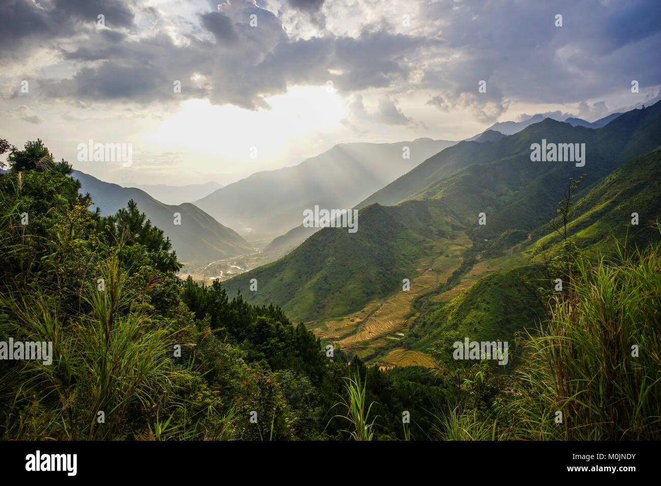 Fansipan highest mountain hi-res stock photography and images - Alamy