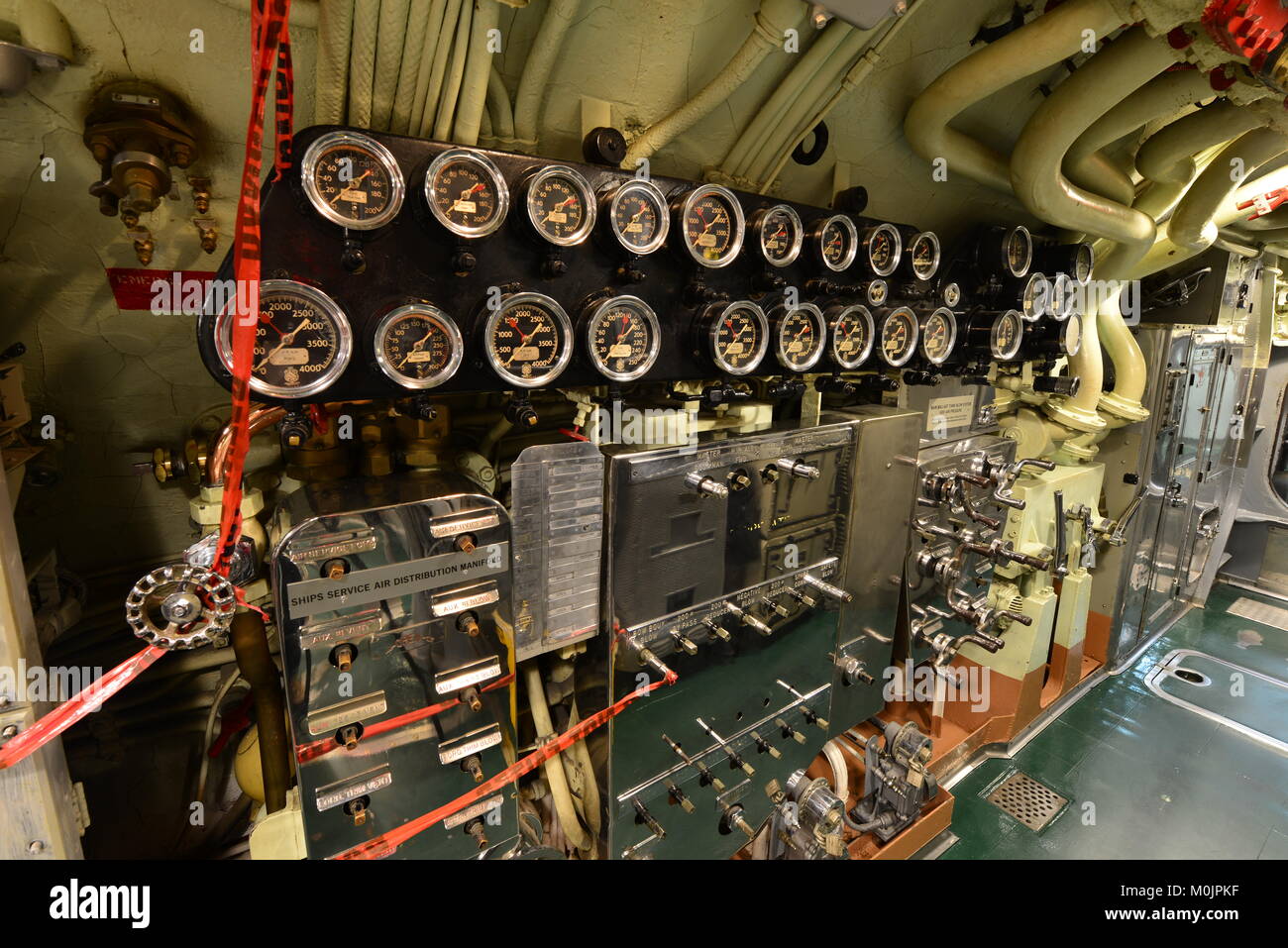 Submarine uss drum hi-res stock photography and images - Alamy