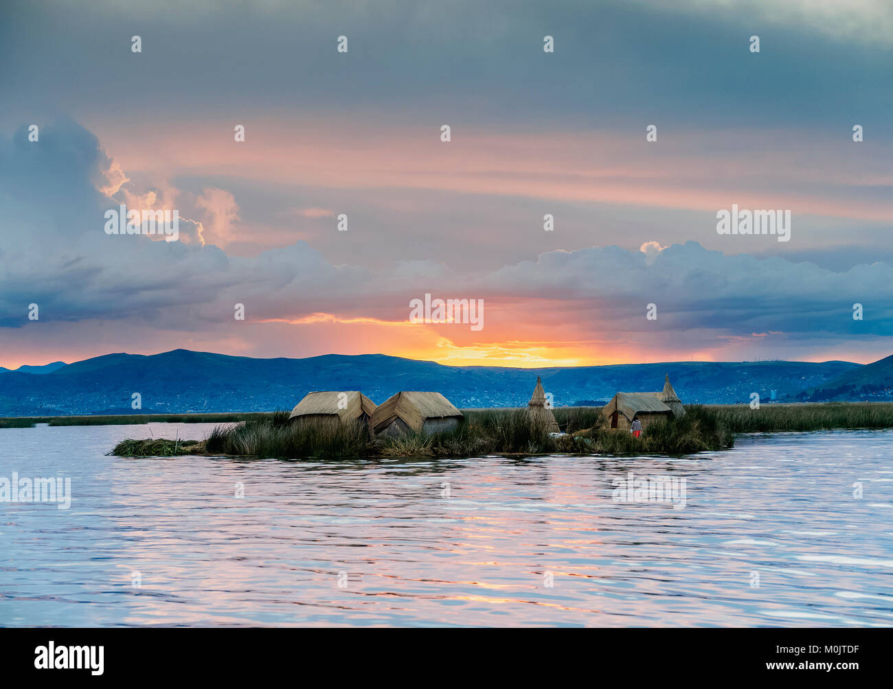 Titicaca see hi-res stock photography and images - Alamy